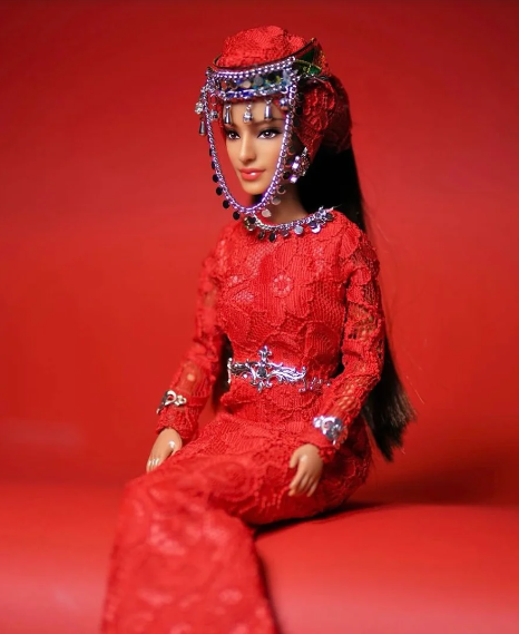 Տիկնիկ Սիրուշո՝ 30 հազար դրամ. պատգամավորի կինը իր կերպարով կուկլաներ է ...