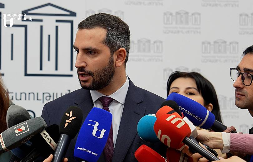 «Էշ-էշ խոսալու պահն է». Ռուբինյանը` Սերժ Սարգսյանի` էշի ճակատը ...